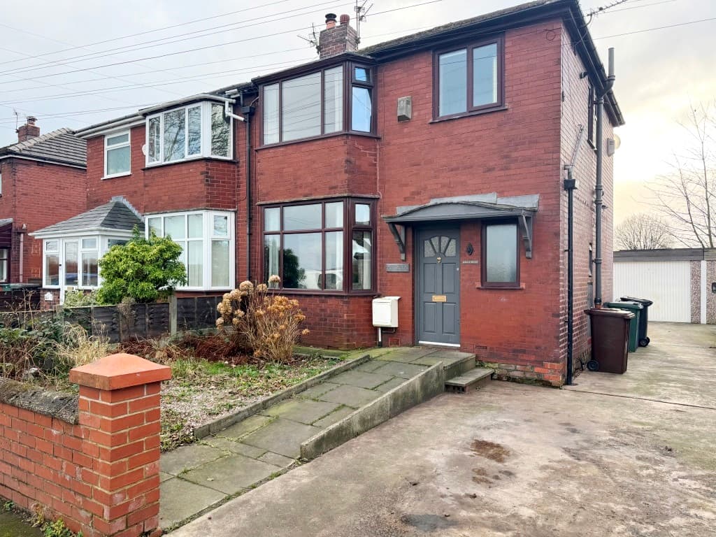 Properties for sale in Radcliffe | Harrison Estates